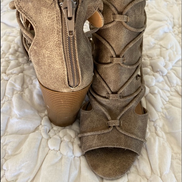 Shoes | Peep Toe Block Heel Sandals Strappy Shoes | Poshmark
